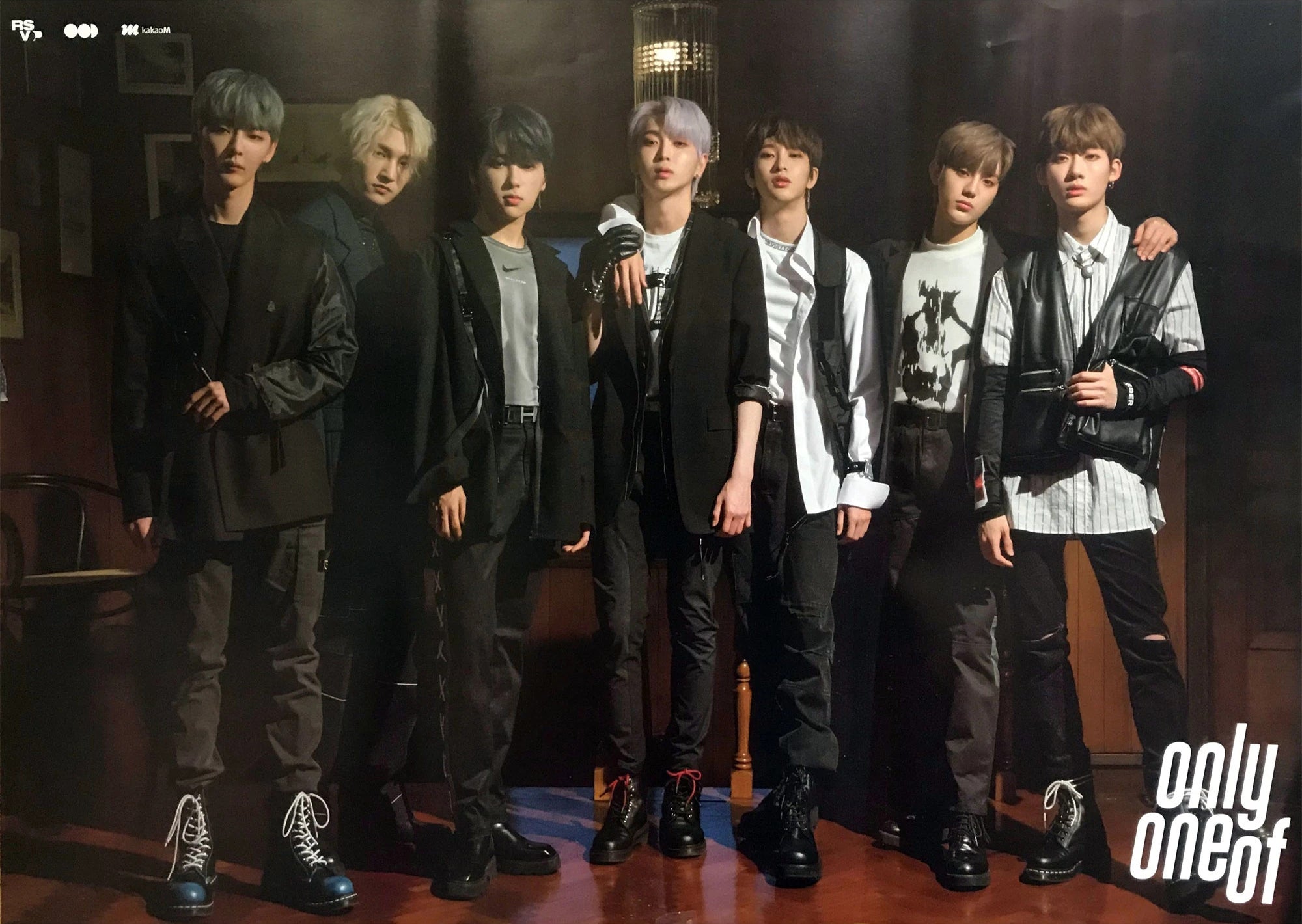 온리원오브 | ONLYONEOF | 1ST MINI ALBUM [ DOT POINT JUMP ] | (BLACK VER.) P ...